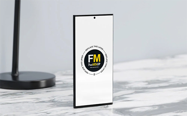 Android Smartphone Free PSD Mockup